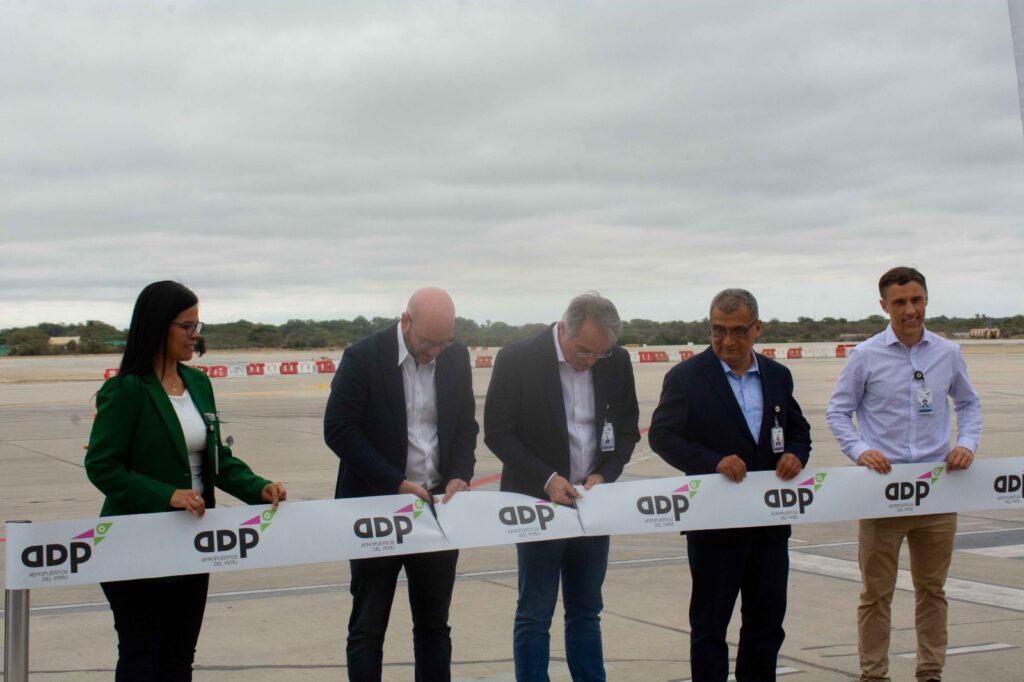Aeropuertos del Perú inaugura nueva pista de aterrizaje, calle de ...